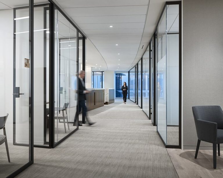 Glass Company in Dubai - British Glass & Aluminum work company in Dubai-UAE